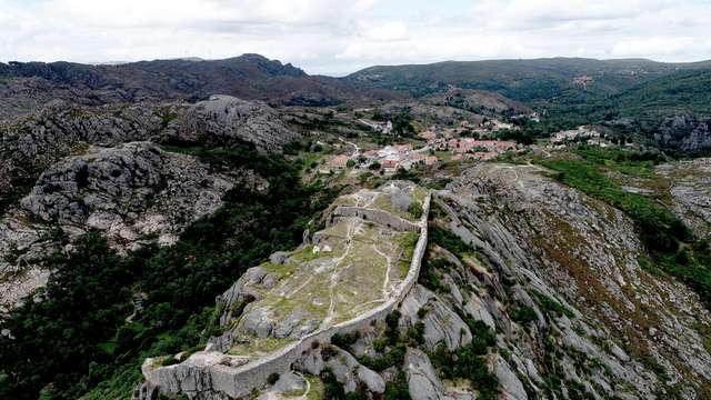 Miradouro do Castelo - Castro Laboreiro, Portogallo