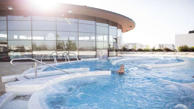 Week end Spa Pessac avec Accès à l'espace aquatique Calicéo pour 2 ...