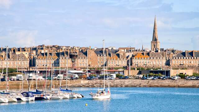 Ar Iniz Hôtel - 생말로