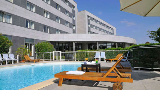 Week end Bien-être Mérignac avec 1 Accès au spa pour 2 adultes à partir ...