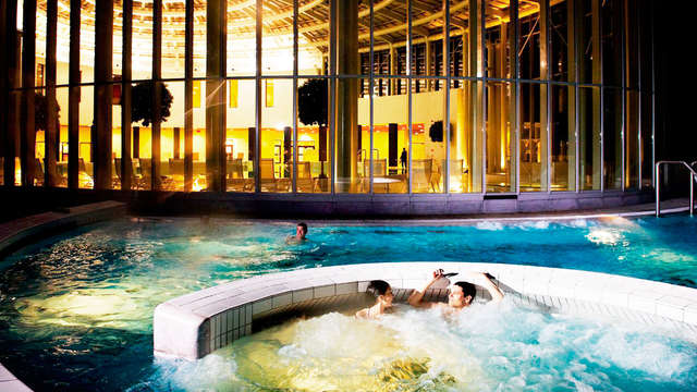 Week end Bien-être Spa avec 1 accès aux Thermes de Spa pour 2 adultes à ...