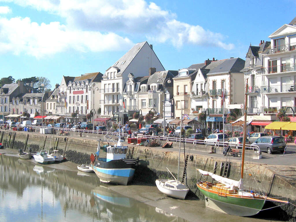 Sejour dans un studio avec terrasse au coeur de la station balneaire de ...